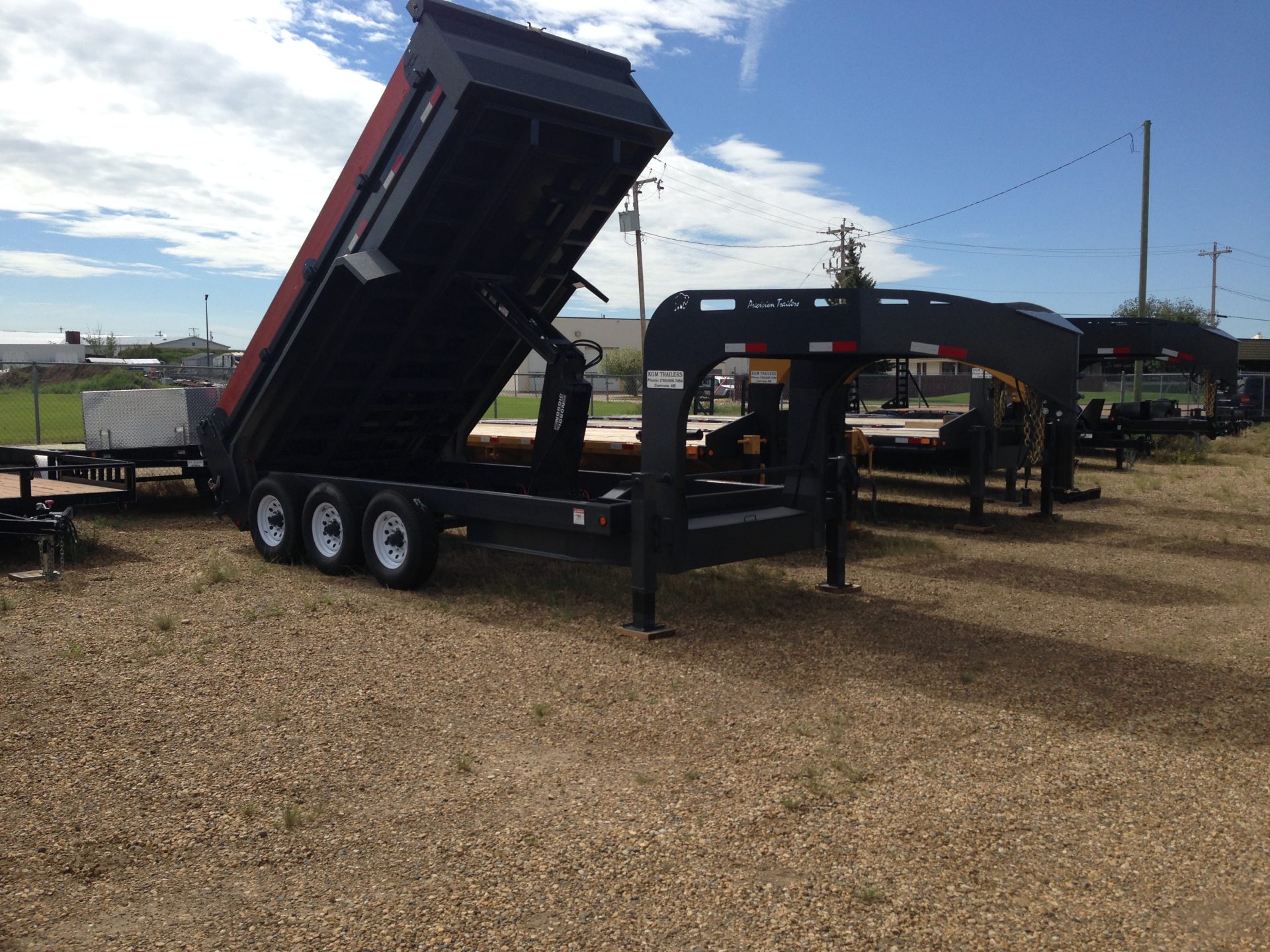 Worthmore Trailers | Camrose, Alberta Dump Trailer Sales